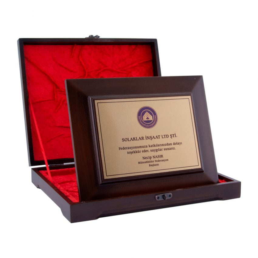 Ahşap Kutulu Plaket arşivleri - ALP PLAKET | REKLAM | PROMOSYON